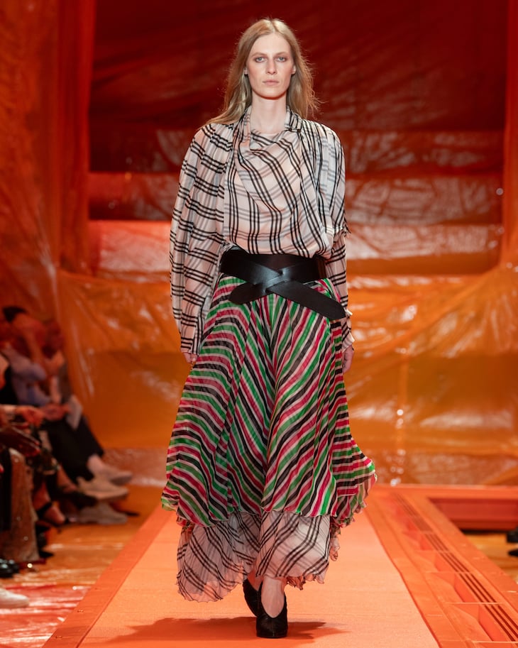 Women's Spring-Summer 2024 Show | LOUIS VUITTON