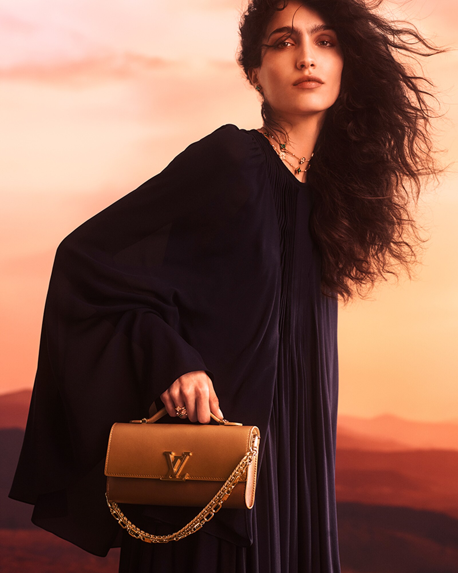 LOUIS VUITTON - Official UAE Website