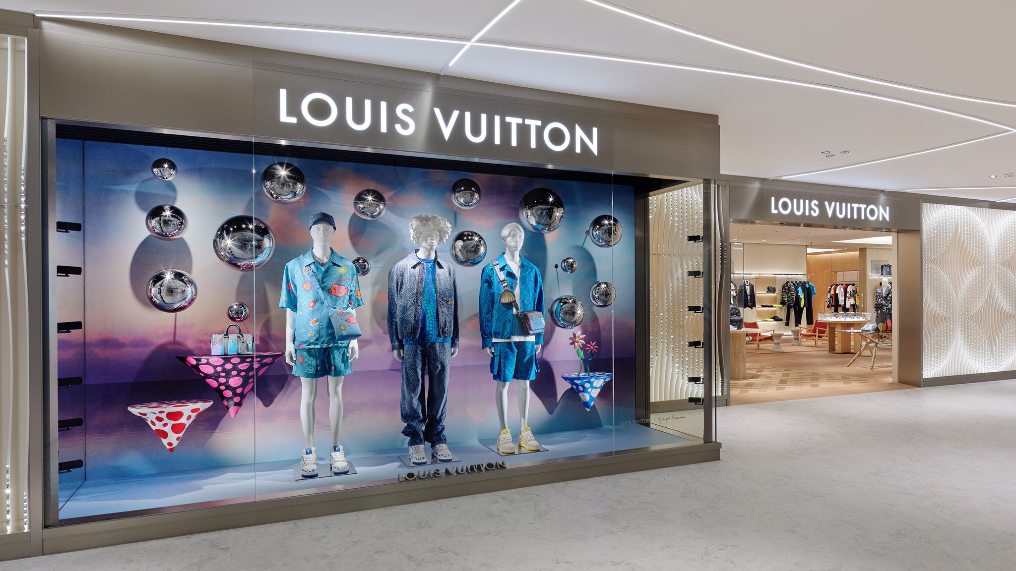 متجر Louis Vuitton Nagoya JR Takashimaya Men 7F في Nagoya، اليابان ...