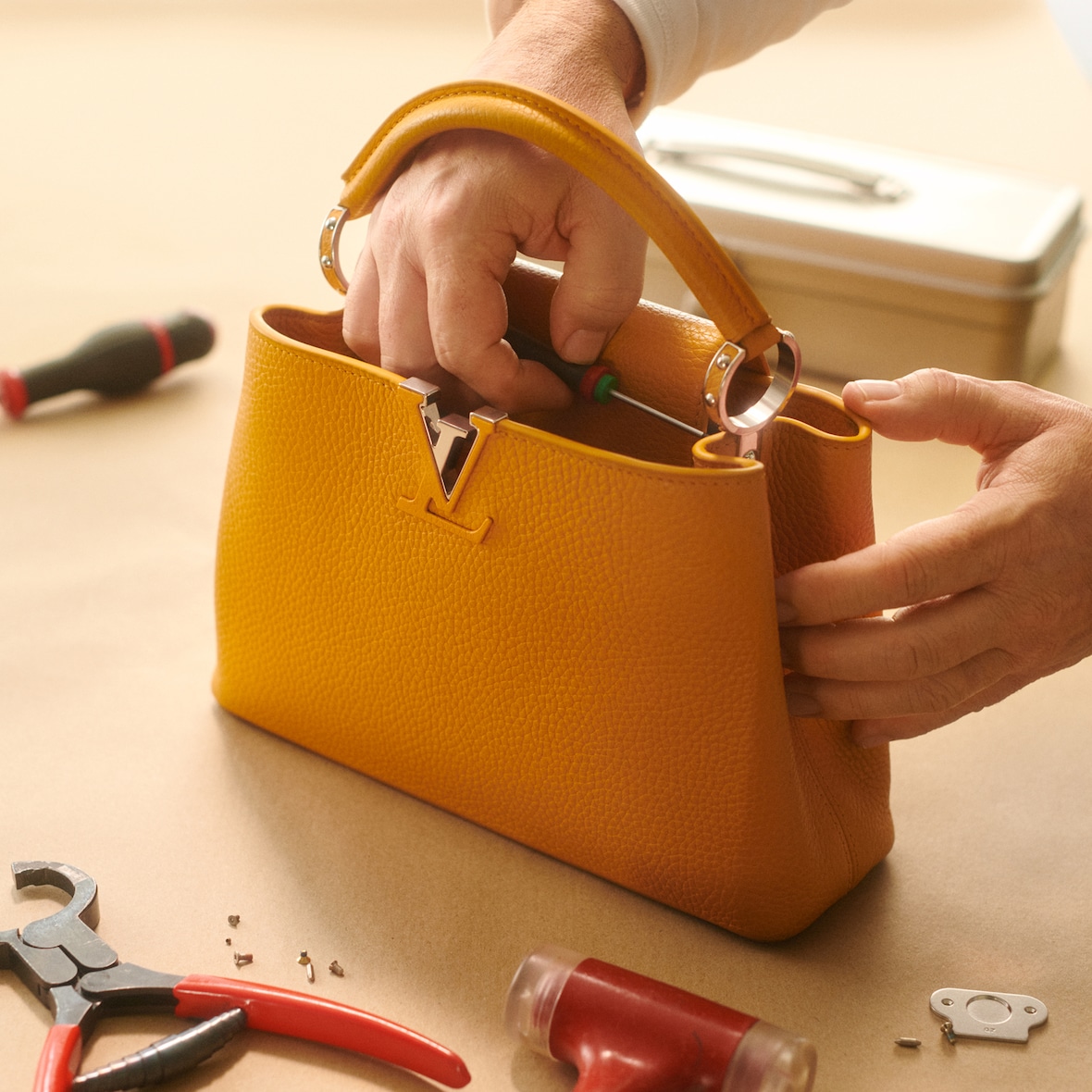 Louis Vuitton Repair Service | LOUIS VUITTON