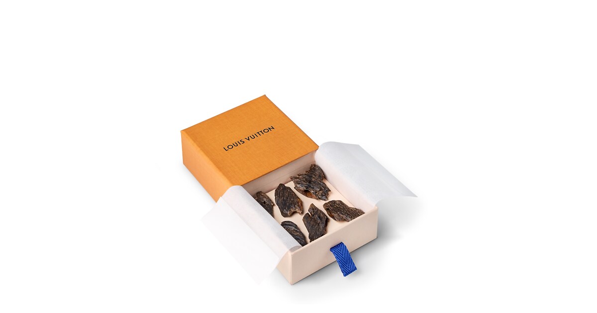 LV Oud 10G - Luxury Oud Perfumes - Collections | Perfumes and Beauty ...