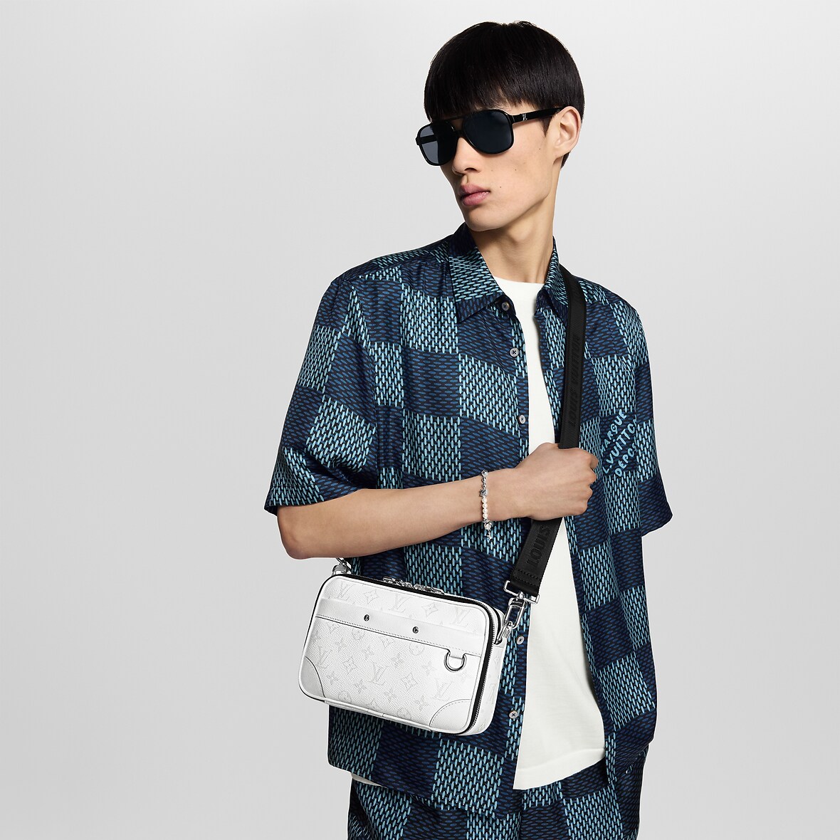 Alpha Messenger - Luxury Newness - Women Bags | Bags and Small Leather ...