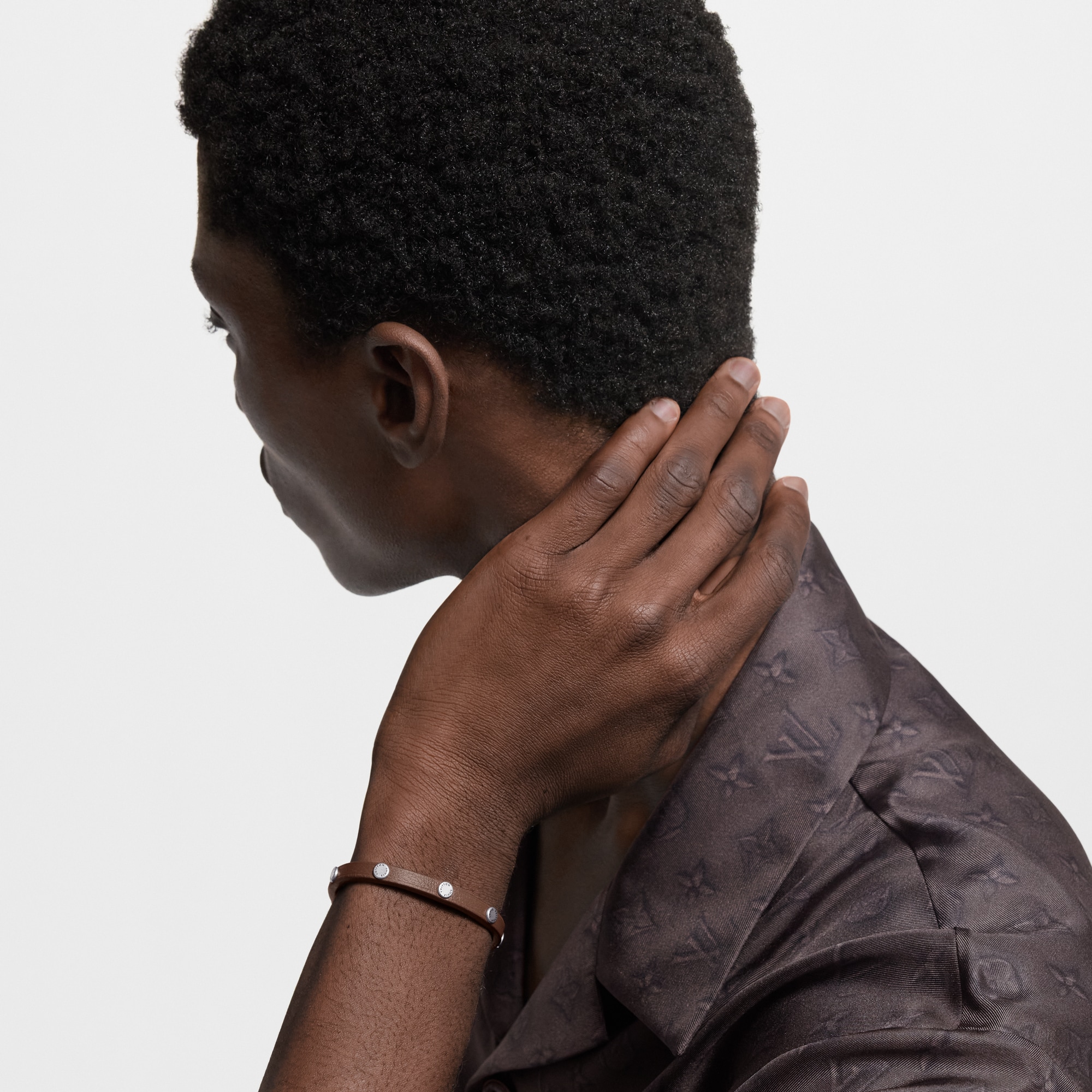 سوار Flower Edge Stud - مجموعة الأساور راقية - مجوهرات الموضة | الرجال ...